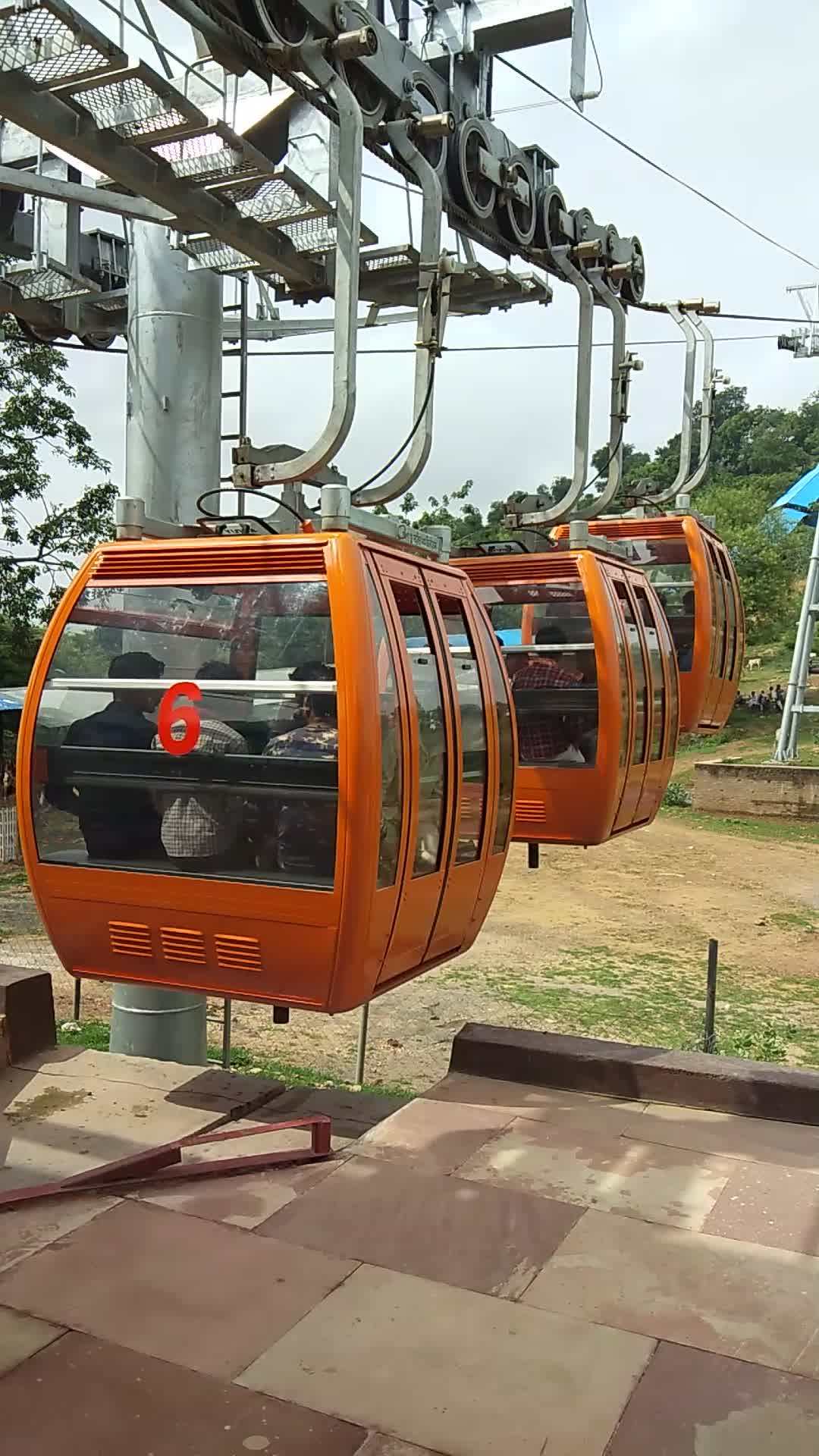 Ropeway cable car cableway pulsatile fixed grip six persons cabin ...