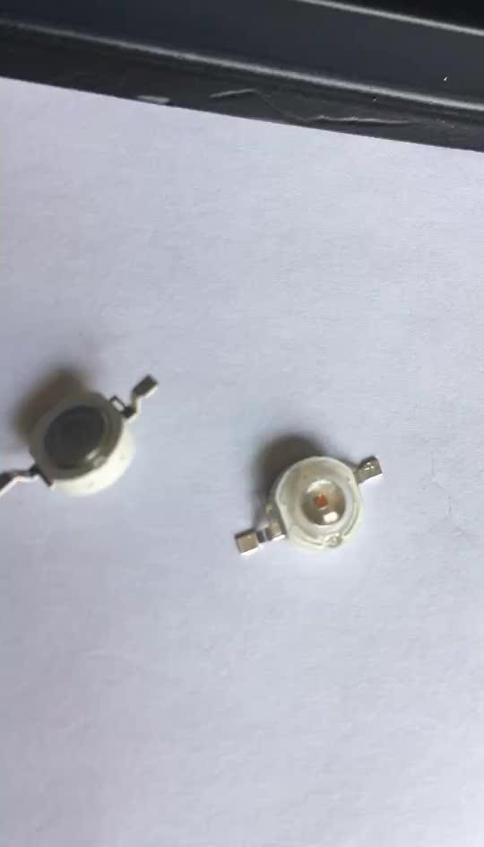 580nm - 585nm Yellow Color Led Diode 3 Watt Chip With Heatsink - Buy 3 ...