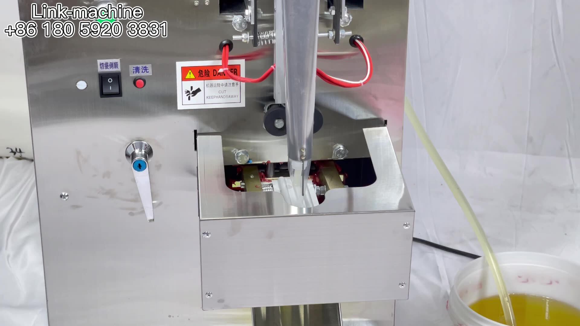 Automatic Sachet Making Liquid Filling Machines Fruit Juice Packaging ...