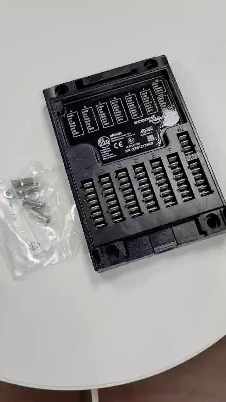 Large Quantity Of Stock Original Ifm Cr0403 Programmable Controller Is ...
