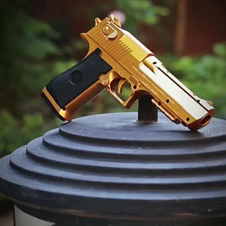 Golden Desert Eagle G-lock Pistol Shell Ejecting Soft Bullet Toy Gun ...