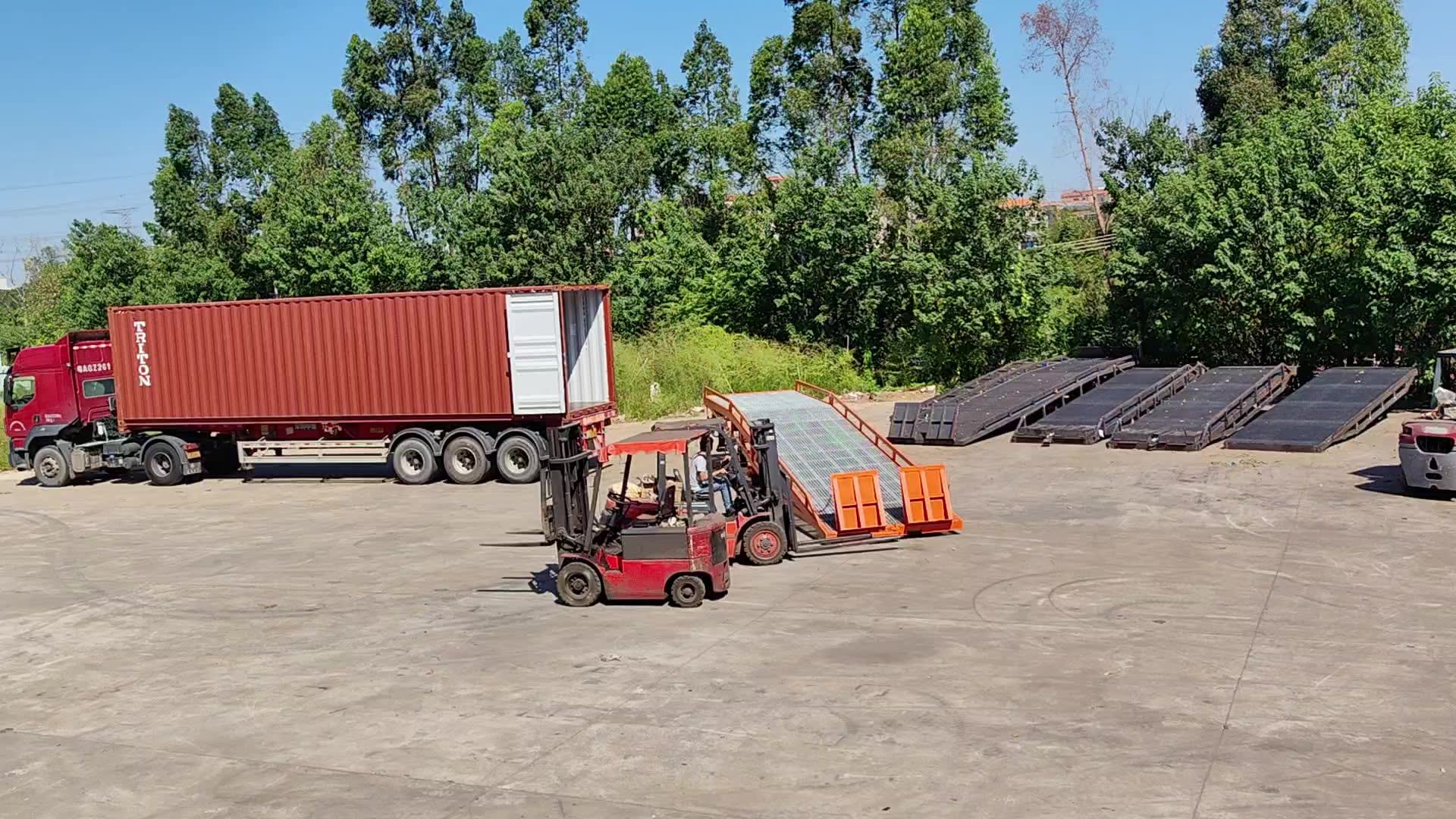 Adjustable Loading Ramp Heavy Duty Mobile Containeryard Equipment ...