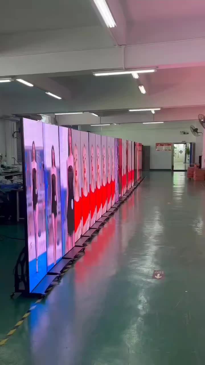 Tutti I Nuovi Poster A Led Digitali Display Video A Led Iposter Schermo ...