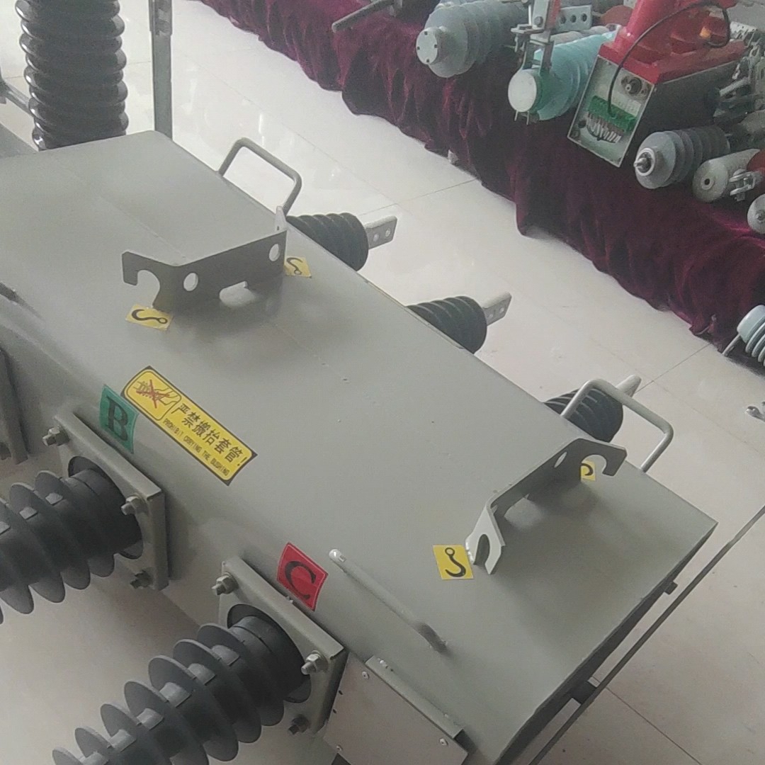 Outdoor 20kv 22kv 24kv 33kv Circuit Breaker Motorized Sf6 Gas Load ...