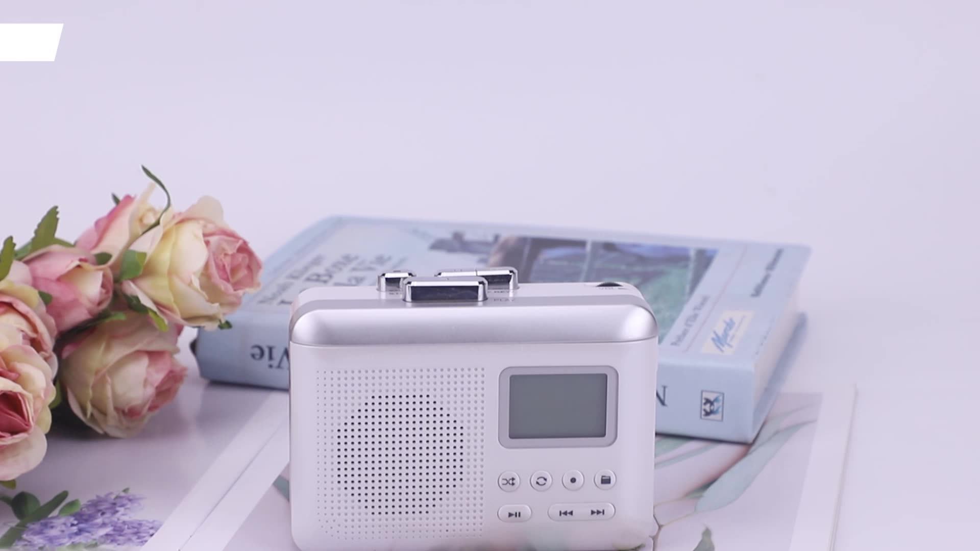 Custom Retro Portable Walkman Mp3 Player Music Personal Cassette Player ...