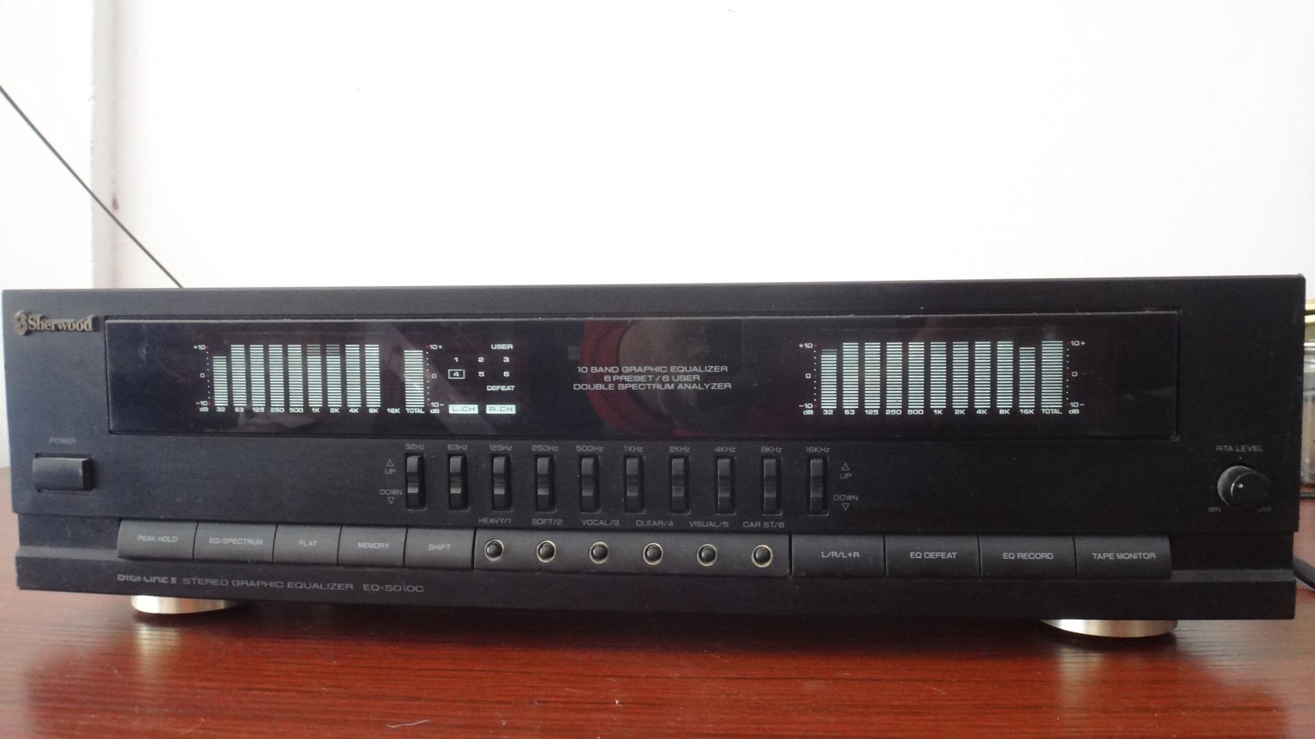 🎶复古新声！二手美国正Sherwood狮龙EQ-5010C双屏双十段电调发烧均衡器，音乐发烧友必入！🎧-均衡-淘宝好物网