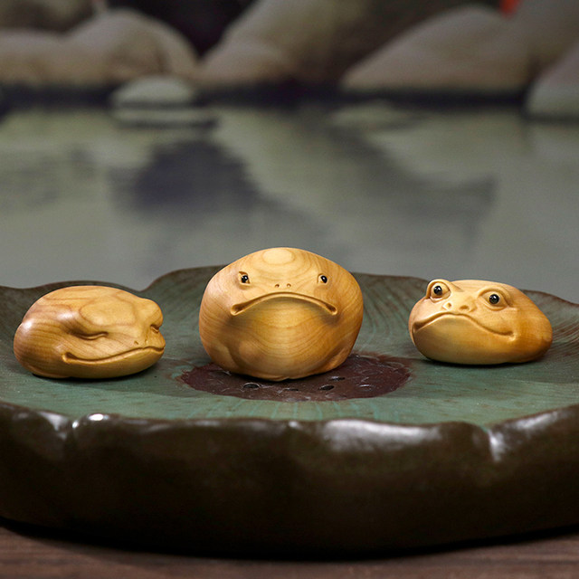 Little leaf boil wood carving wealth gold toad hand handle men and ...