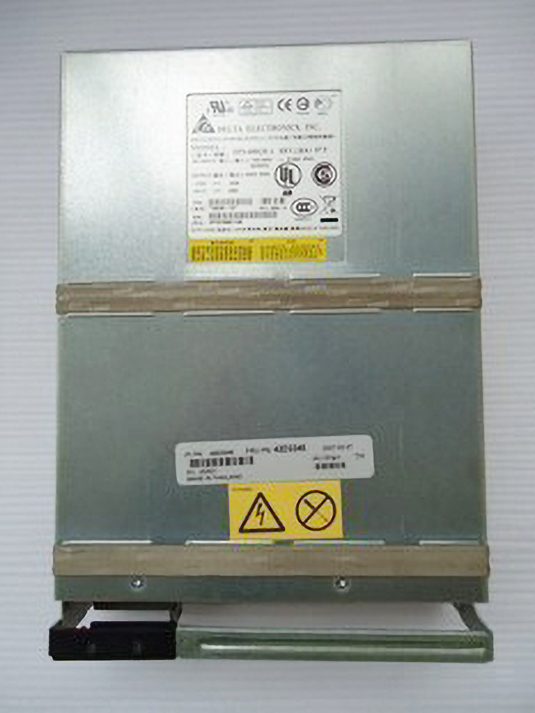 41Y0676 42D3348 IBM DS4700 Controller w/Battery - kkomputertech