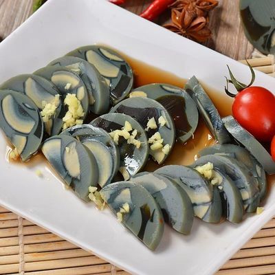 哈蒂牛松花皮蛋肠即食下酒菜
