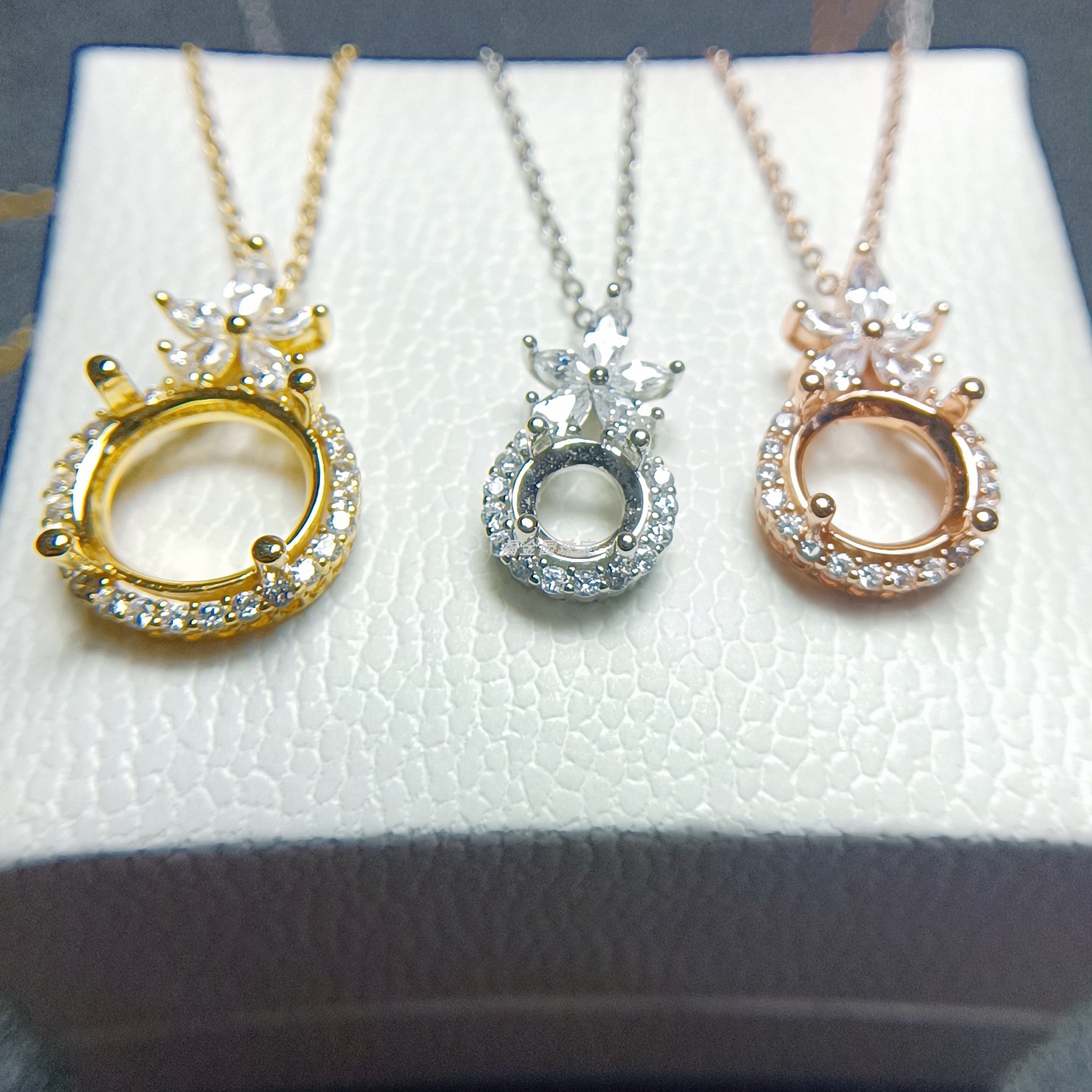 时尚S925银吊坠 空托 圆6圆8圆10mm 银托镀白金玫瑰金黄金色 女-阿里巴巴