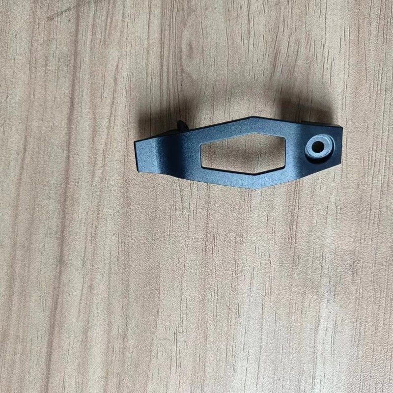 A must-have for skiing! bern2.0 ski helmet goggle buckle accessories ...
