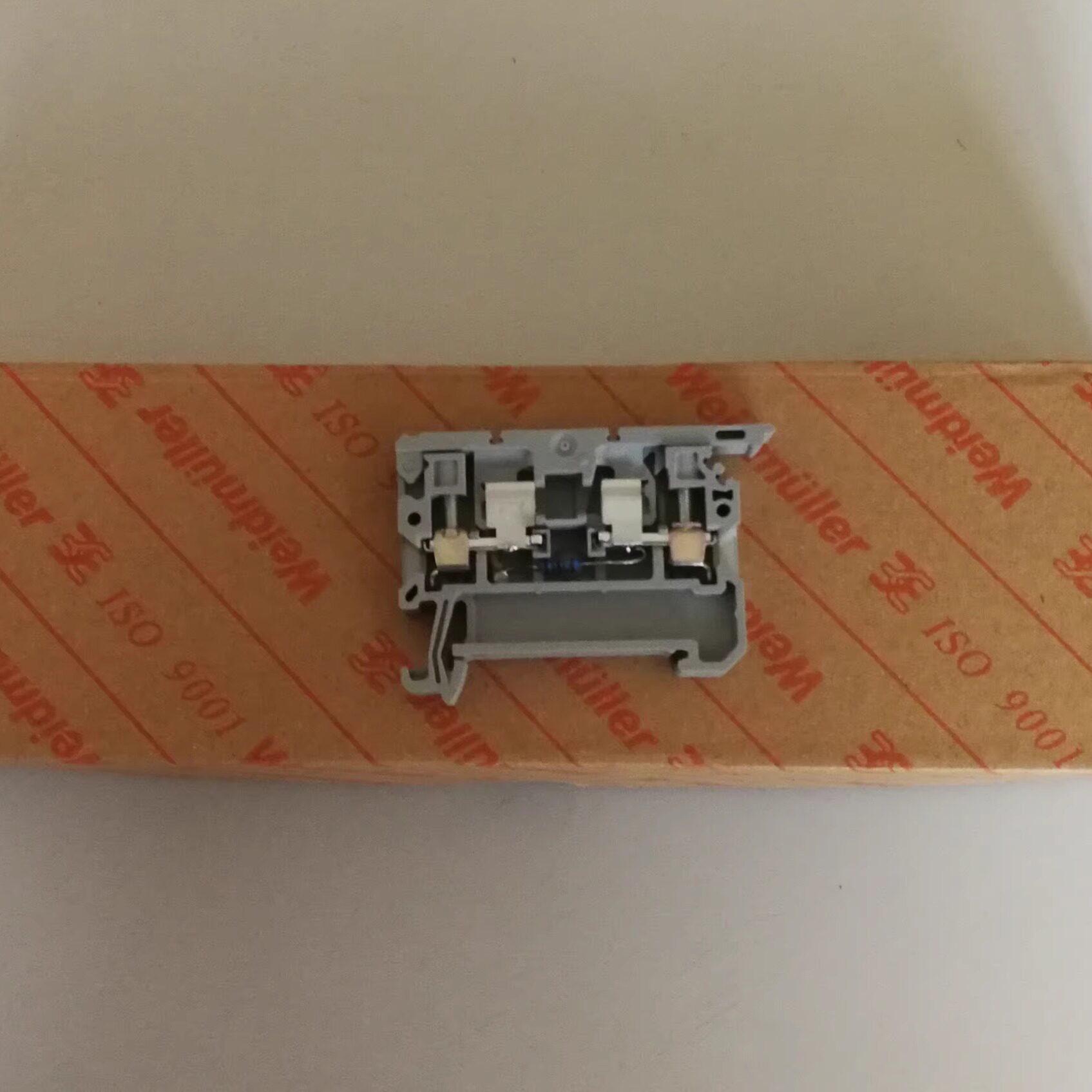 魏德米勒带灯熔断器端子SAKSI 4 LD 1D 24V AC/DC 1255780000