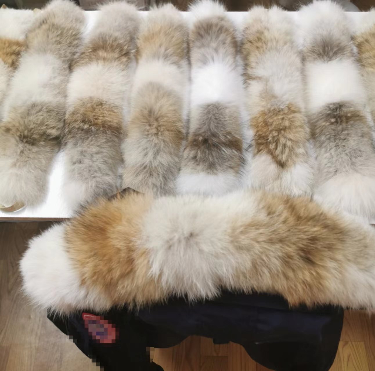 Big goose feather collar canadian down jacket, how to replace the ...