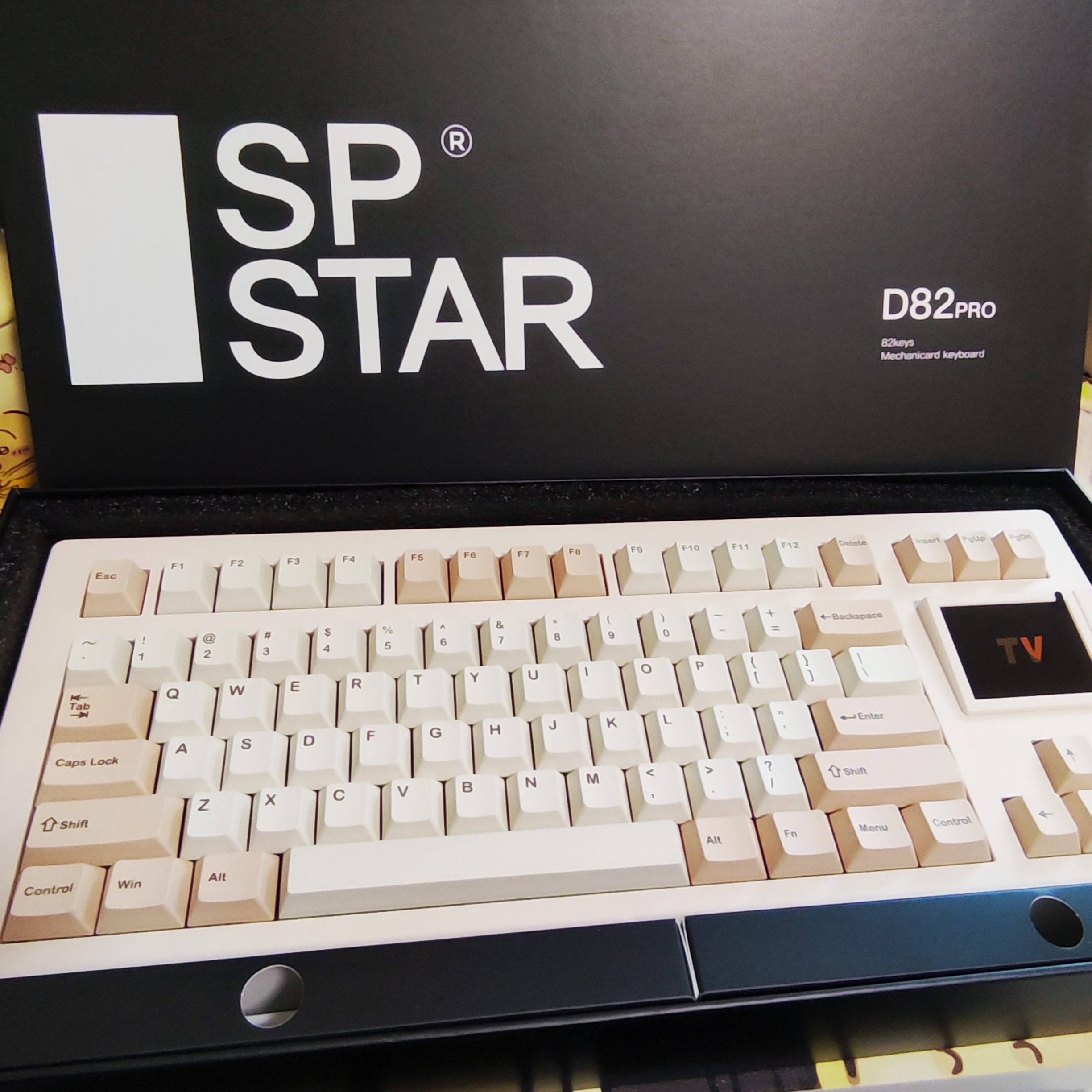SP STAR 极星D82 PRO+个性显示屏幕支持GIF图热拔插三模机械键评价 - 淘宝网