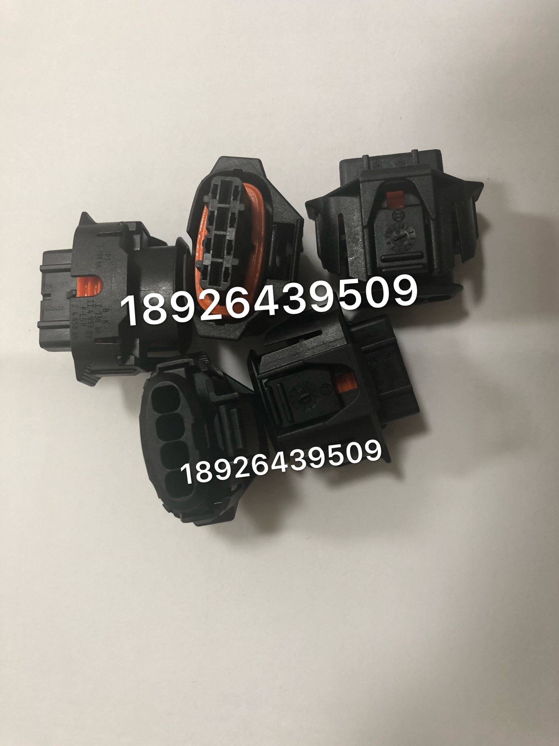 1928403736 1 928 403 736 BOSCH 原装正品 汽车插件