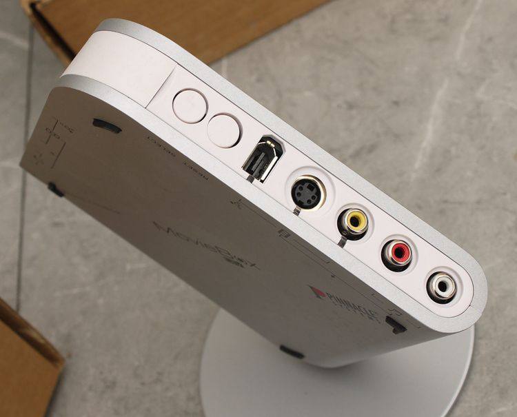 HIFIDIY论坛-德国 高森 COLORMASTER 3F 色温表、品尼高 MovieBox DV 采集卡、专业录音声卡、诺 ...