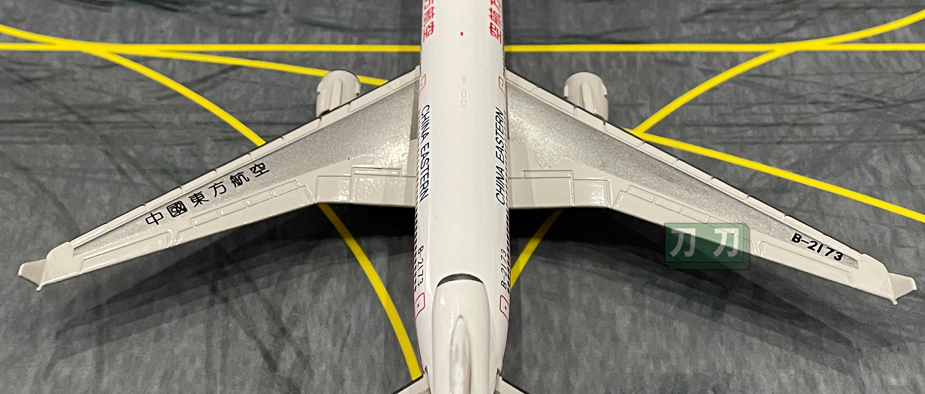 1:400东方航空麦道MD11客机B2173飞机模型合金仿真免胶分色摆件-阿里巴巴