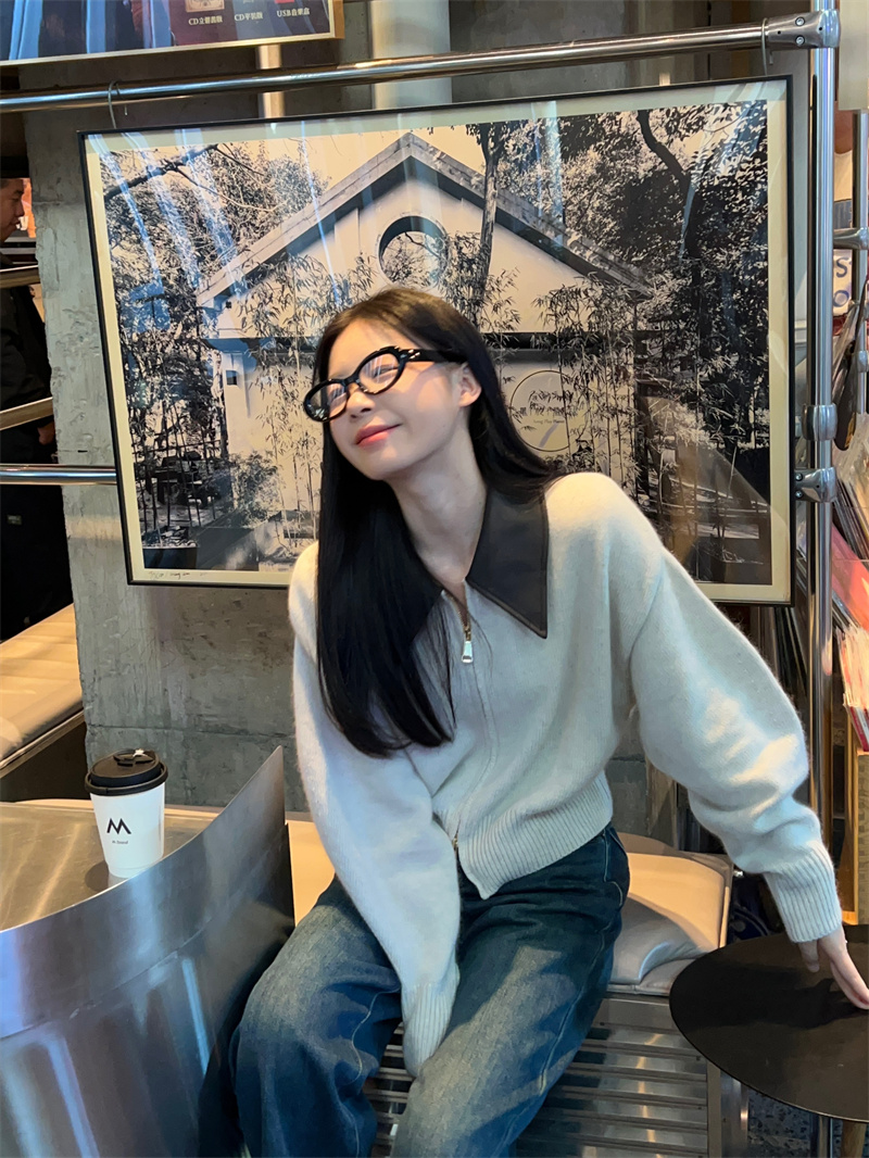 梦露日记~软糯小众设计拼接PU皮翻领毛衣-Taobao