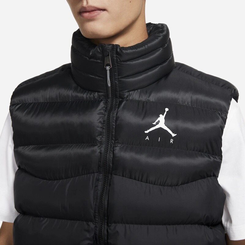 Nike耐克冬季JORDAN JUMPMAN AIR VEST男子棉服马甲CN4268-015：保暖又时尚，你值得拥有的冬日战衣！-棉马甲-淘宝好物网