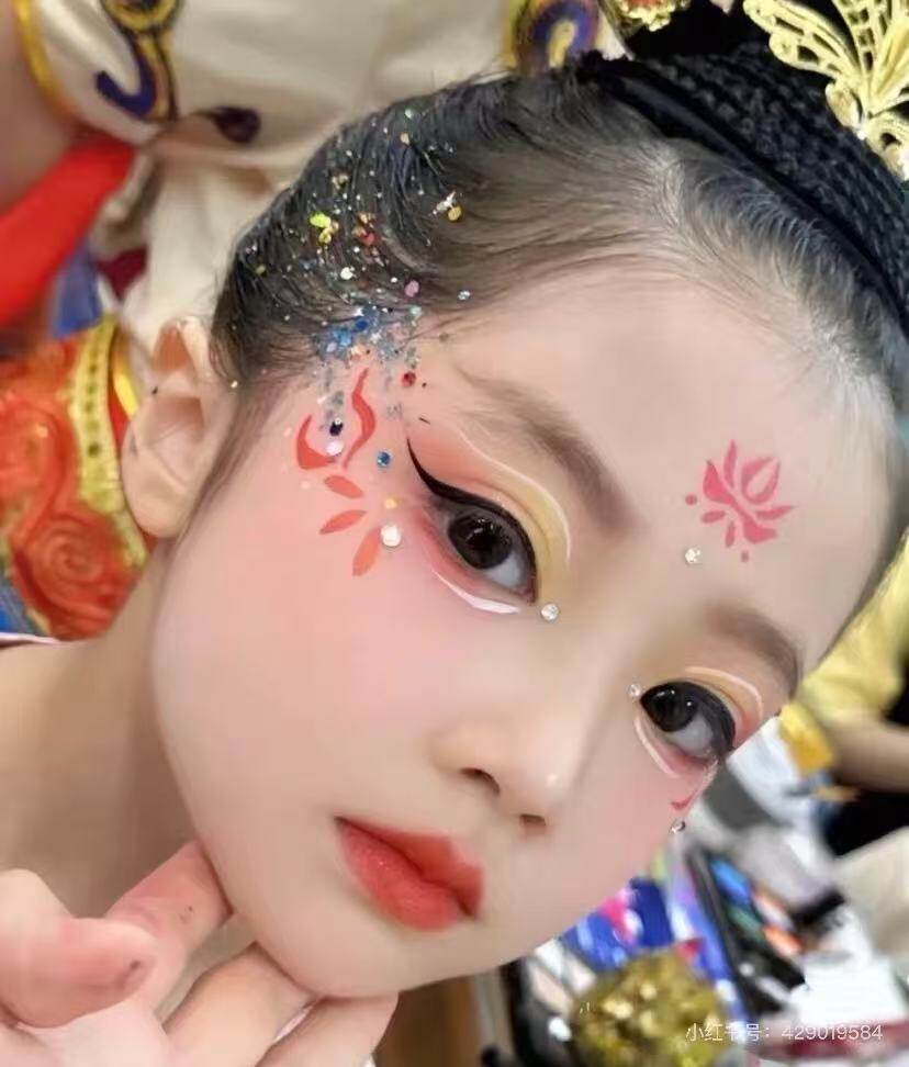 儿童彩妆严选店