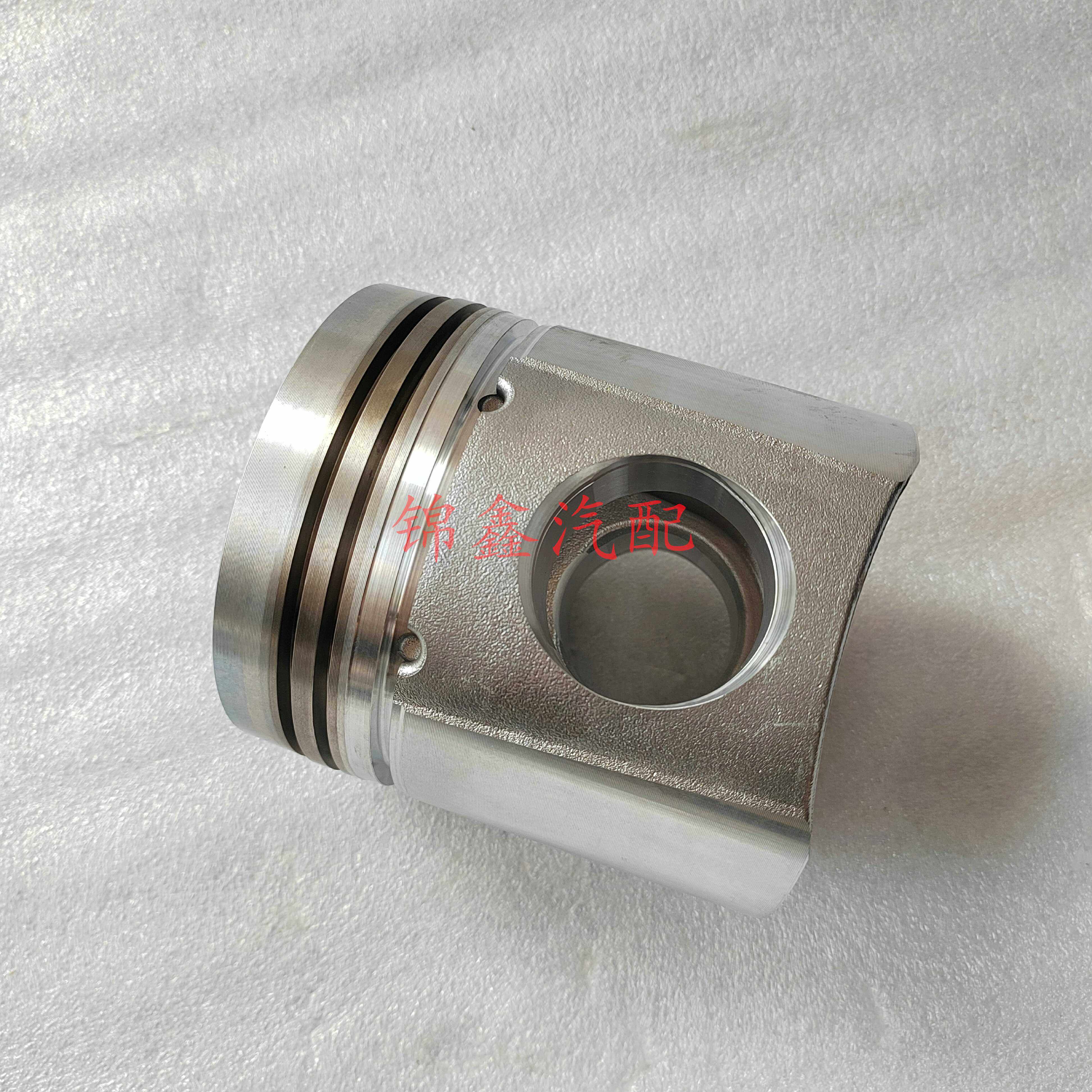 康明斯6CT8.3发动机活塞3923537 5717595：让您的引擎焕发新生，性能升级不再难！-气缸盖-淘宝好物网