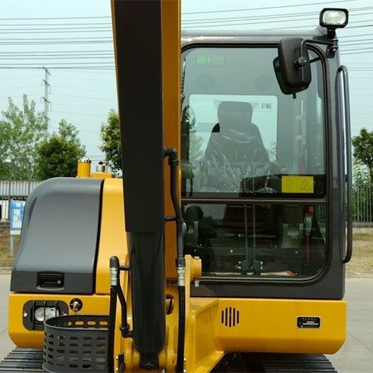 挖掘机玻璃全解析：徐工XE60D的视野守护神器--淘宝好物网