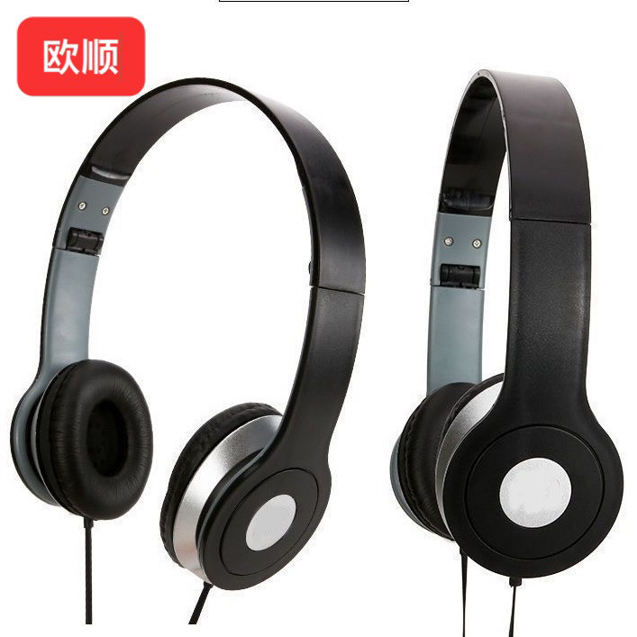 Wired headphones for mobile phones: the ultimate trendy photo accessory ...