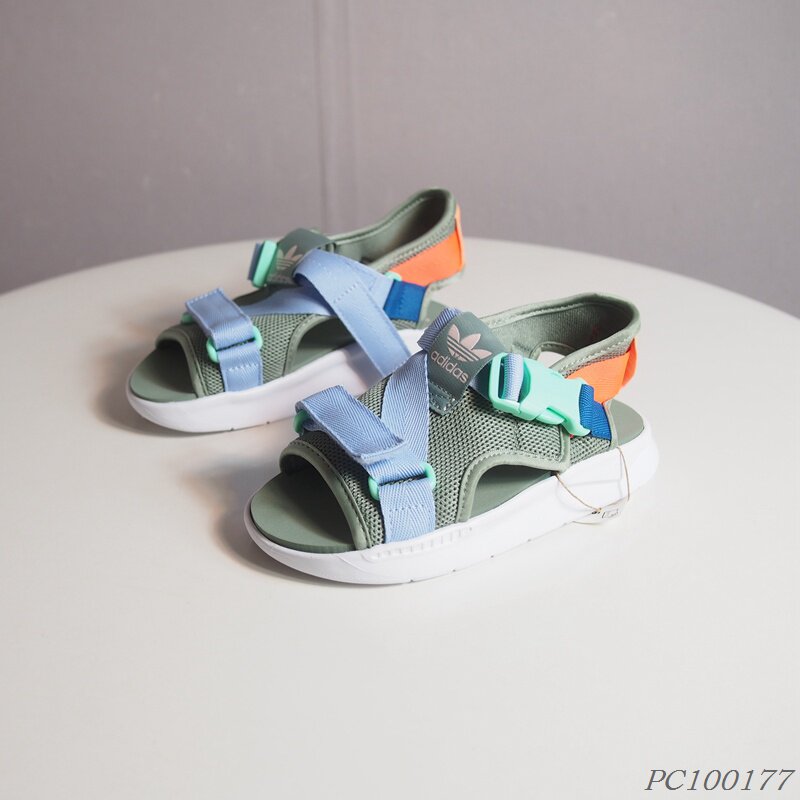 阿迪达斯三叶草SANDAL 3.0儿童夏季透气速干沙滩休闲凉鞋GW2156：夏日清凉，宝贝脚丫的最佳拍档！-童鞋-淘宝好物网