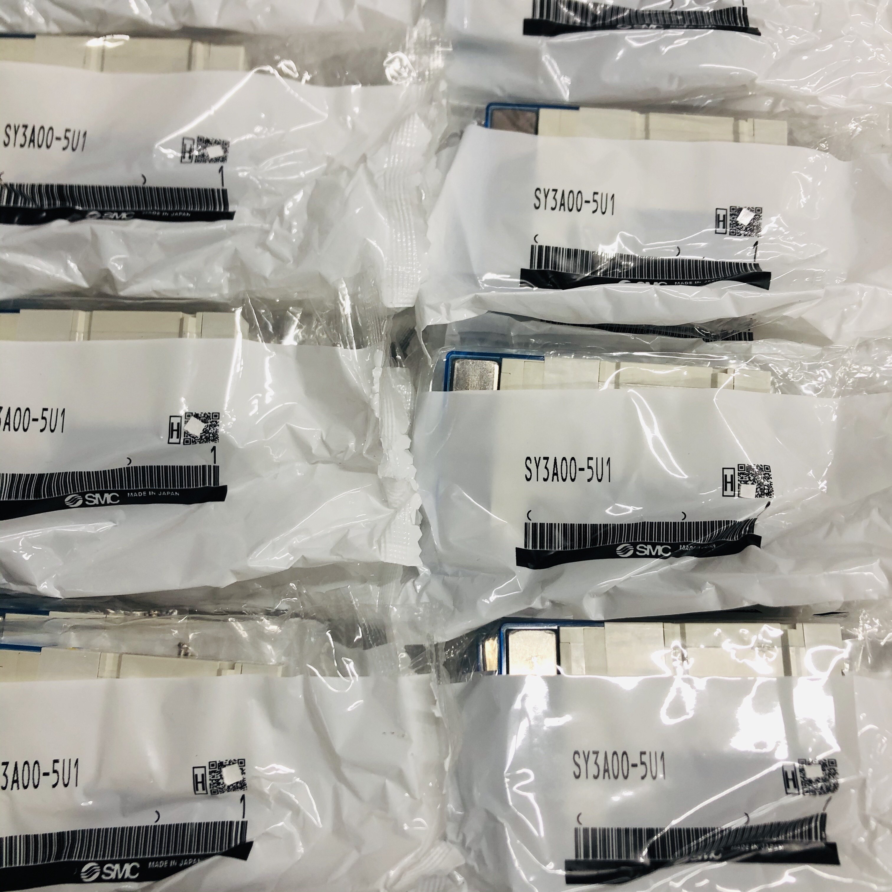 SMC原装电磁阀SY3200-5U1-NA SY3A00-5U1-NA SY3100-5U1-NA 现货