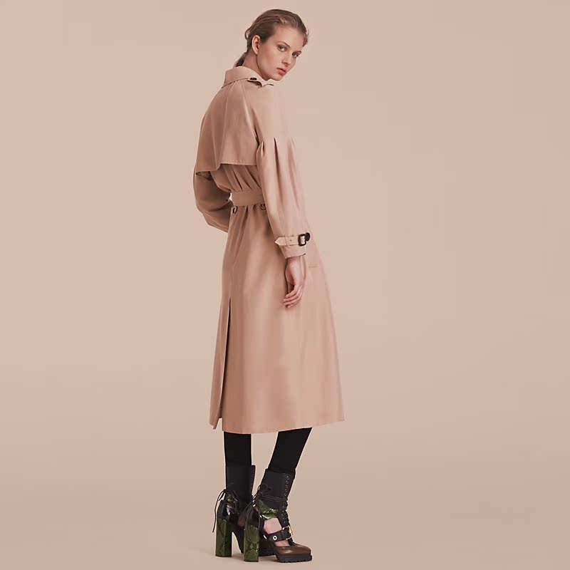 Купить женский плащ burberry/博柏利灯笼袖宽松丝质 trench 风衣 40425371 в интернет ...