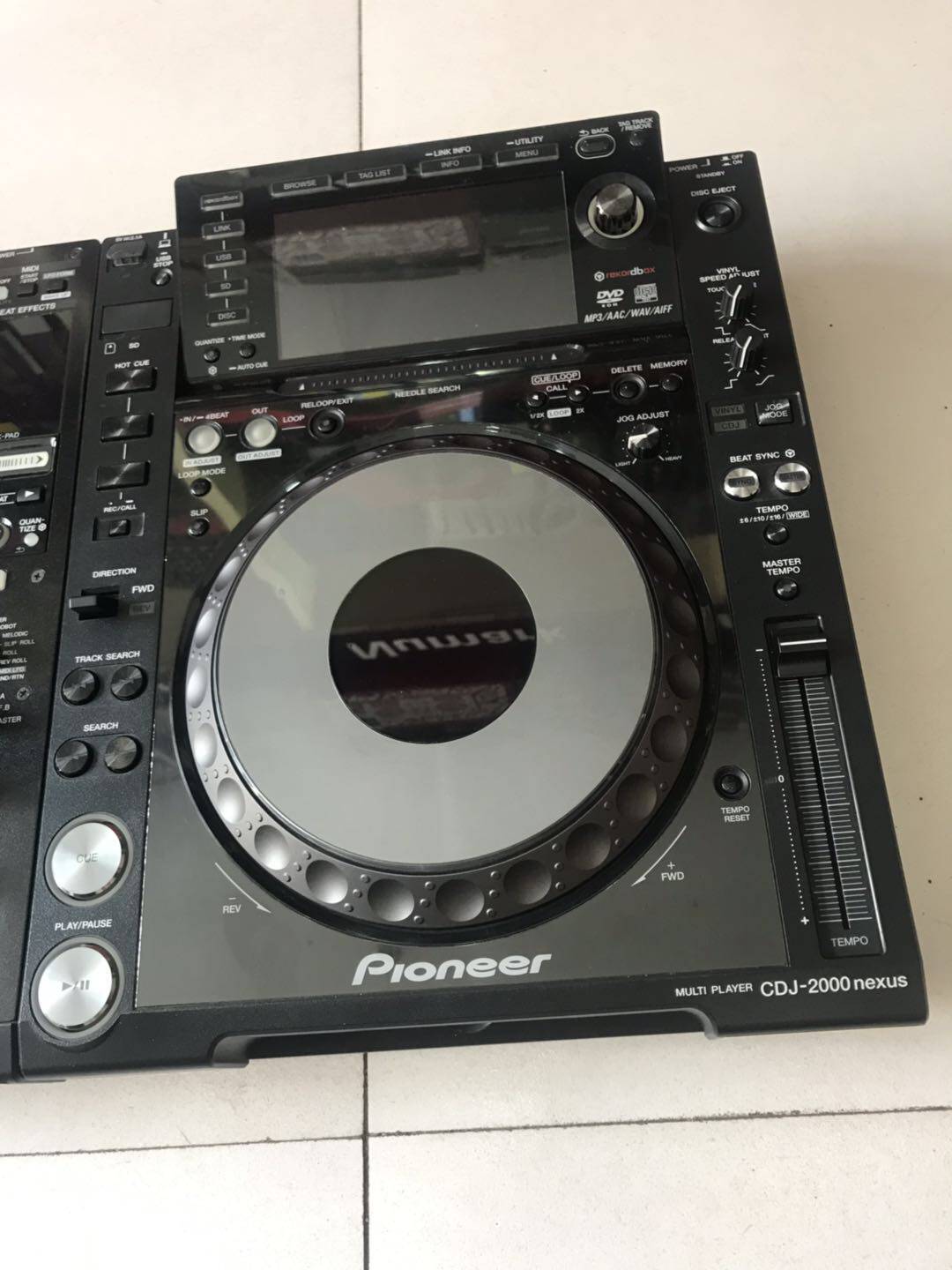 先锋CDJ2000NXS二代，专业DJ的不二之选？深度评测与解析-打碟机-淘宝好物网