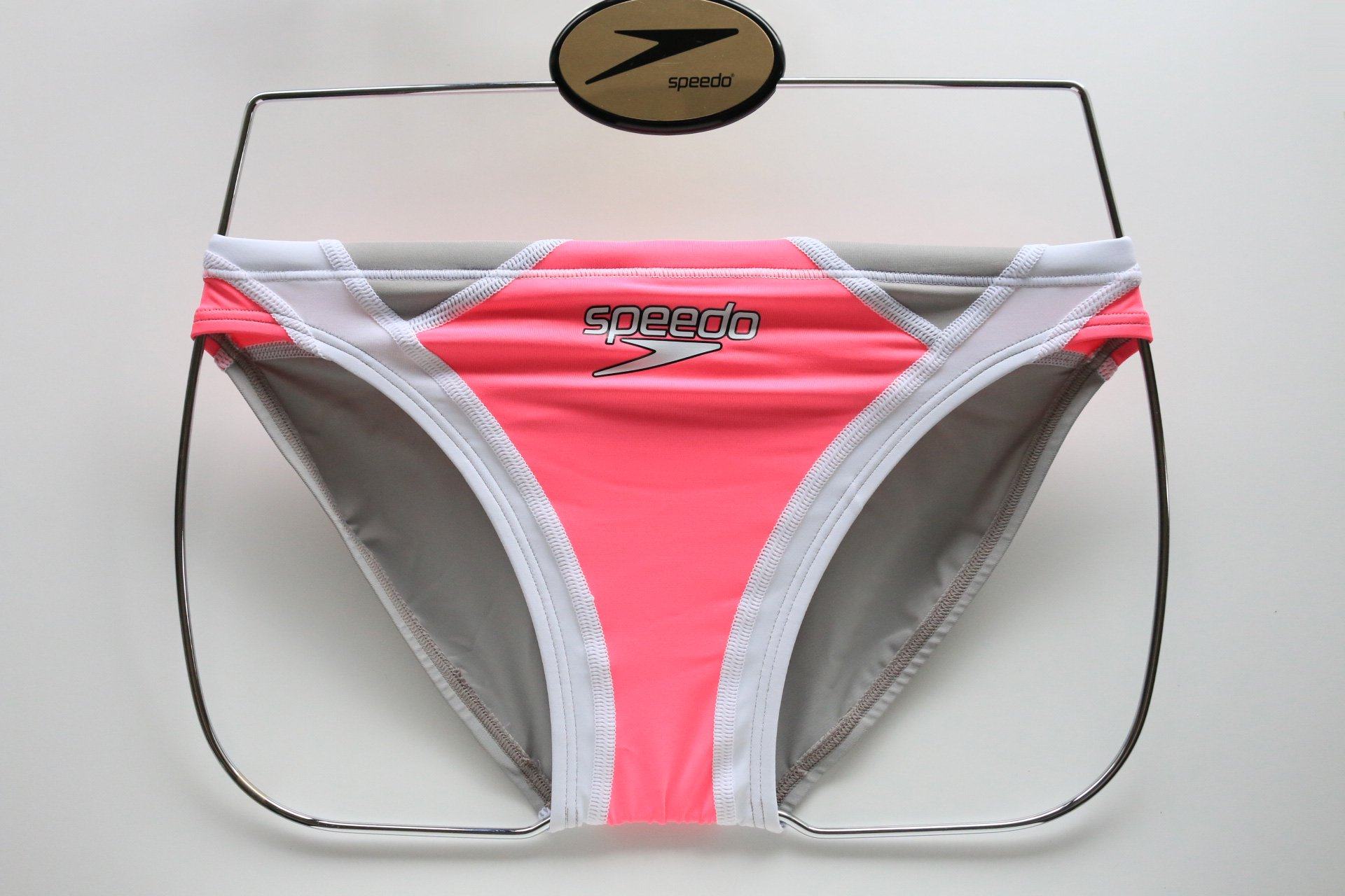 Japanese speedo Speedo men's triangle swimsuit low-waist swimming ...