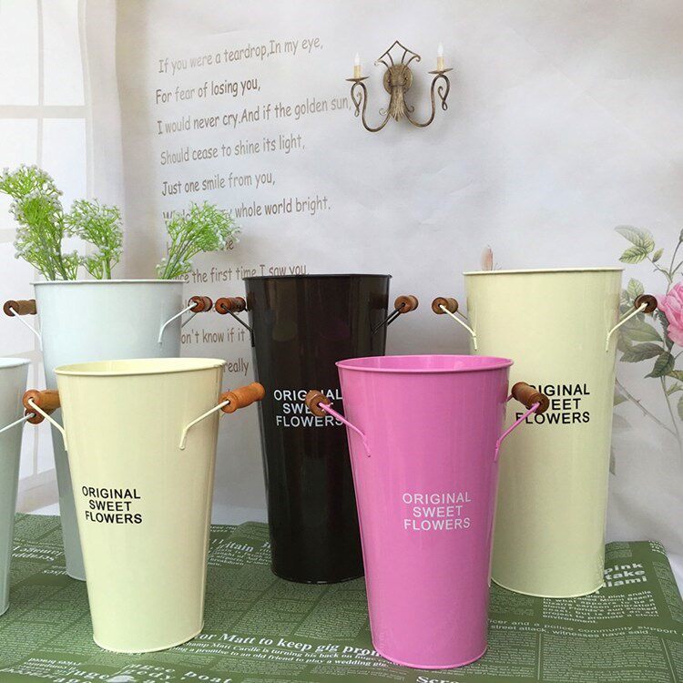 Round special wake-up flower bucket Household large living room ...