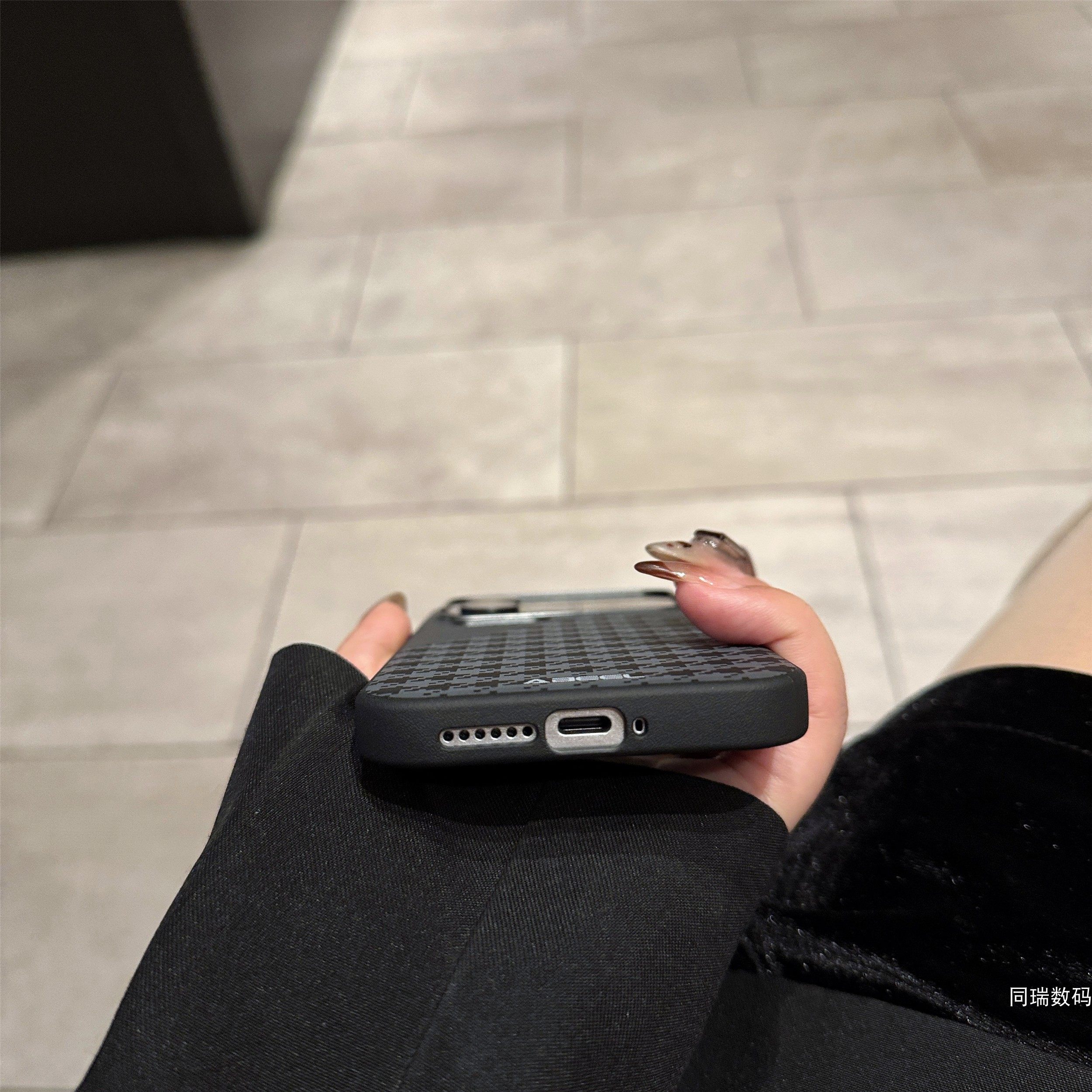 磁吸生态的沉默革命：陶羽壳如何重构小米17 Pro Max的使用边界_手机保护套_淘宝数码网