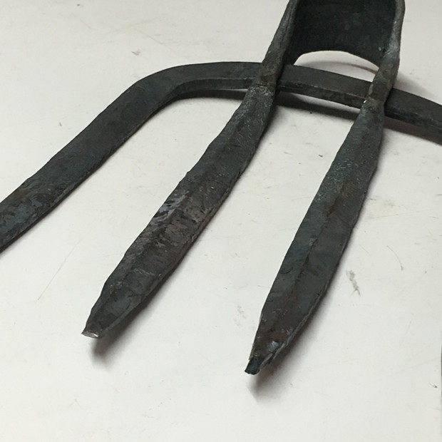 [USD 12.18] Forging agricultural tools, four-tooth rake, three-tooth ...