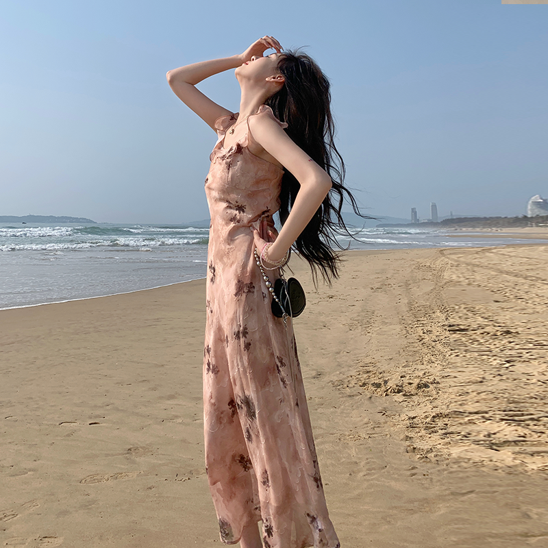 Lusam 法式荷叶边碎花连衣裙女2025新款夏日绝美甜美海边度假长裙