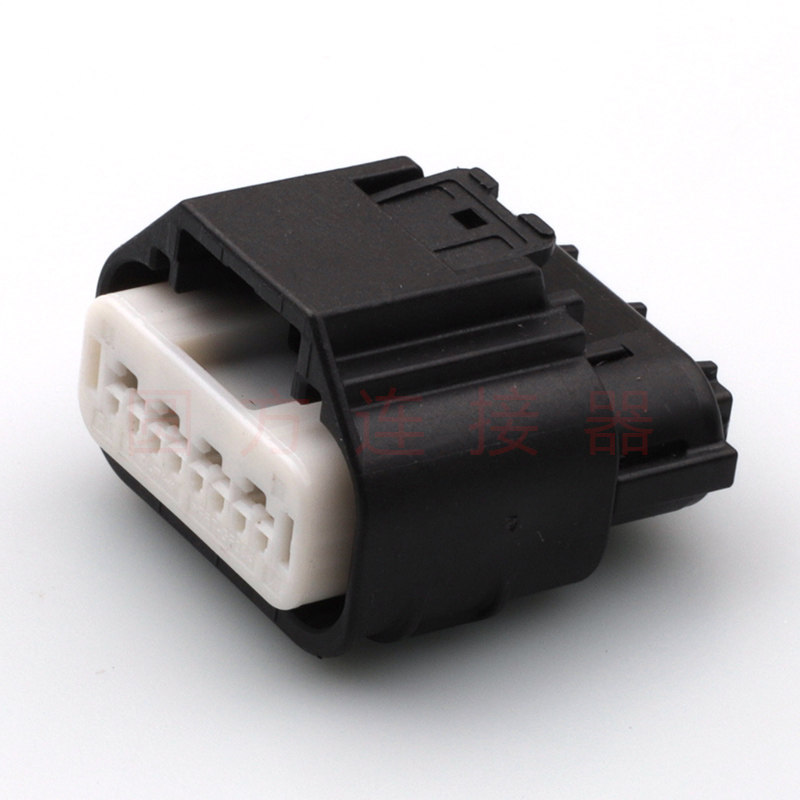 33330776 正品德尔福DELPHI汽车连接器8F APEX MICRO 0.64 BLK SL