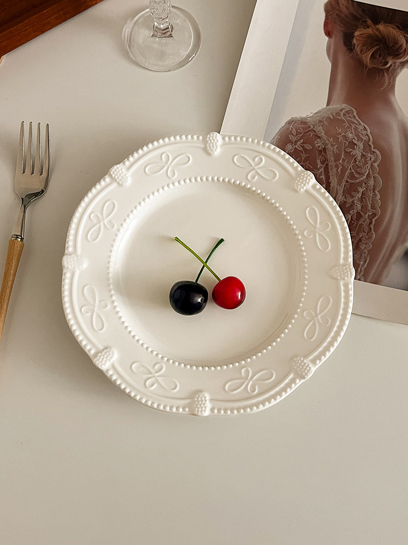 French retro high-looking plate ceramic breakfast plate small butterfly ...