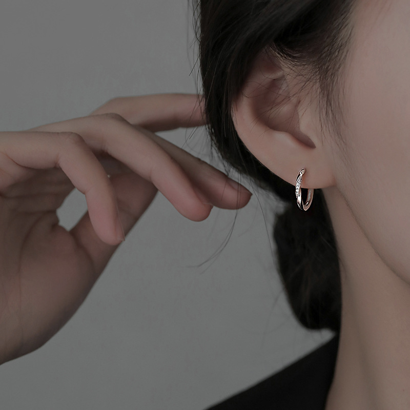 925鍍銀素圈耳環2024新款爆款氣質小眾高級感女耳飾輕奢耳針耳圈-Taobao