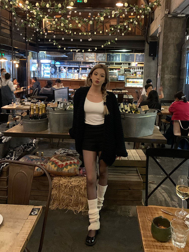 Thirteen tiki "autumn and winter standard" resurrection! Sanding All ...