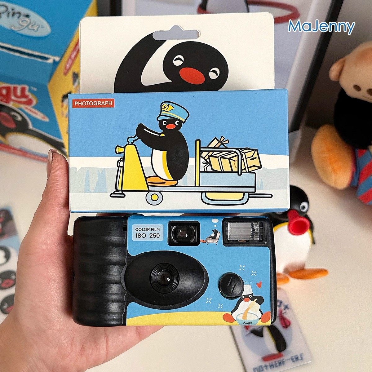 Penguin disposable film camera recommendation: a retro, niche, and ...