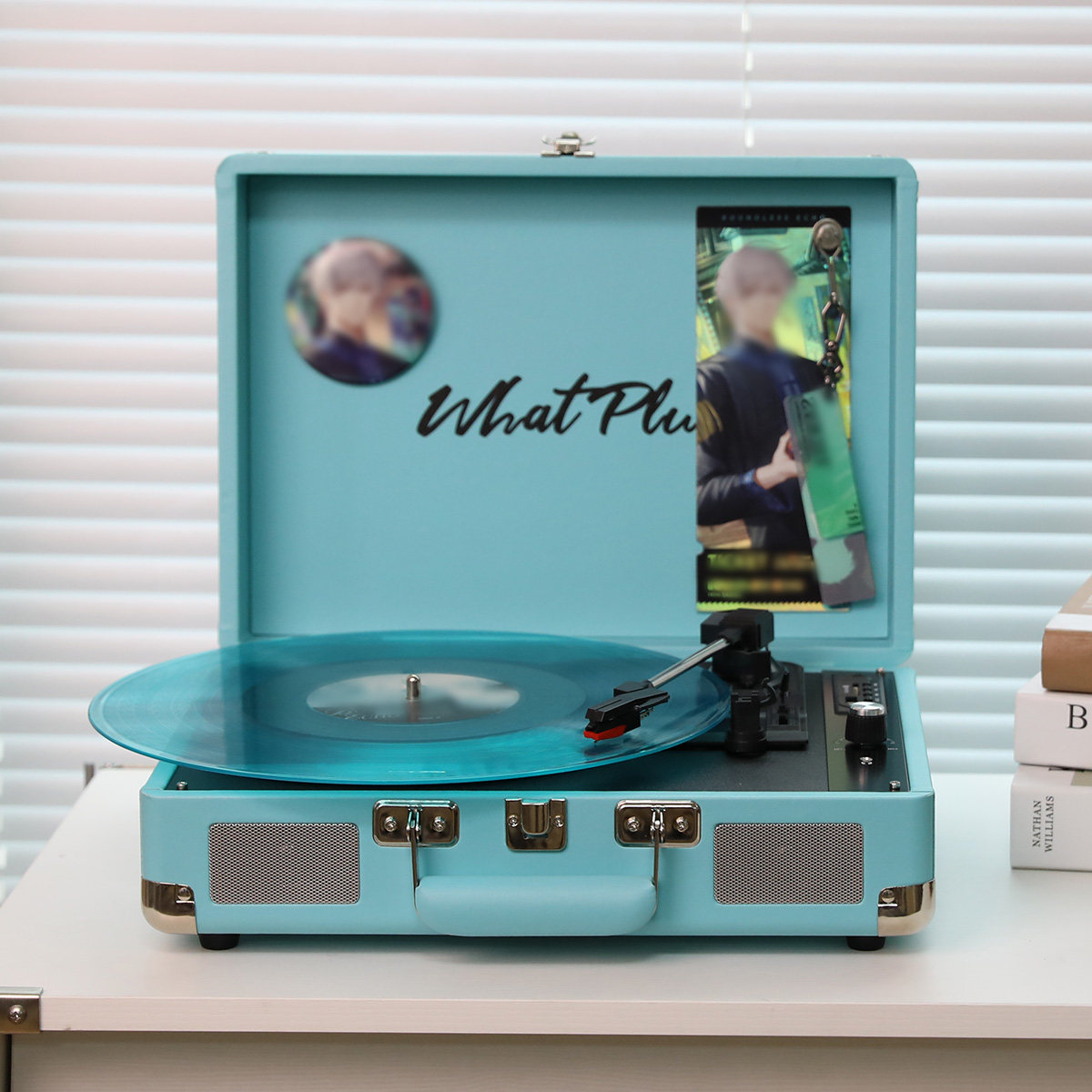 Whatplus p1 vinyl record player: the perfect collision of retro and ...