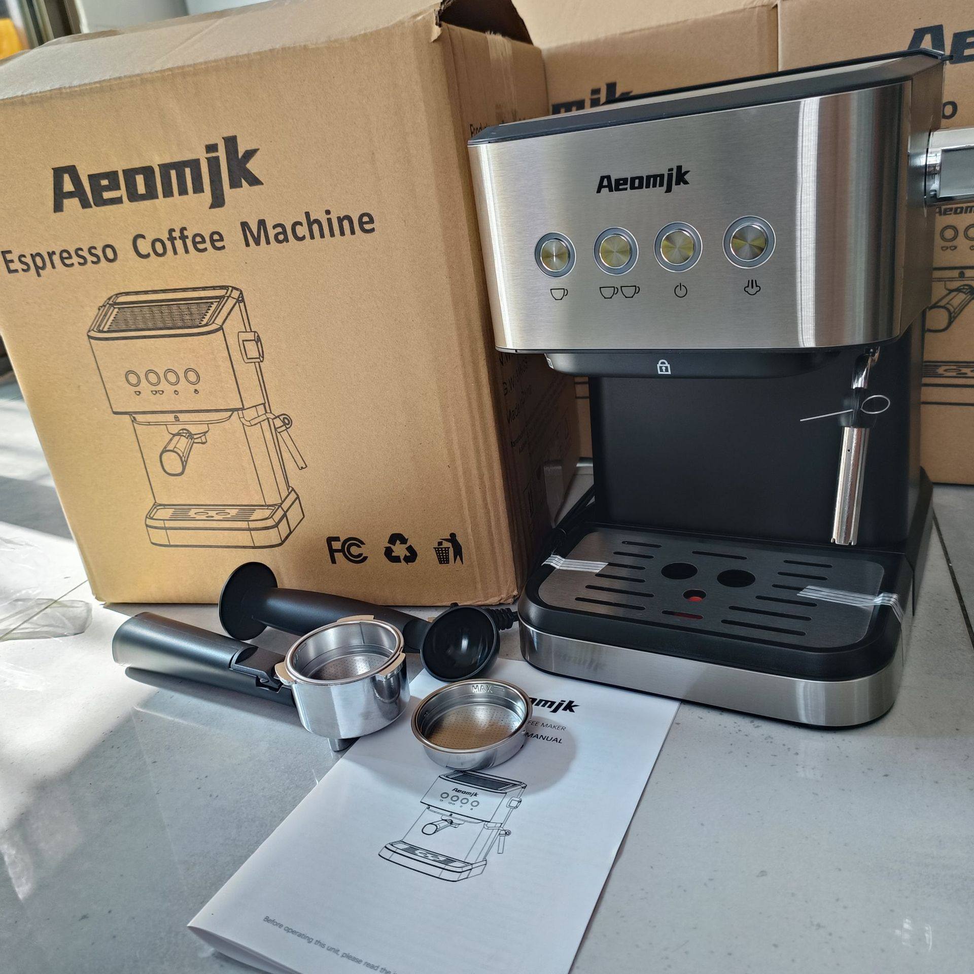跨境coffeemachine意式半自动咖啡机浓缩高压萃取打奶泡咖啡机