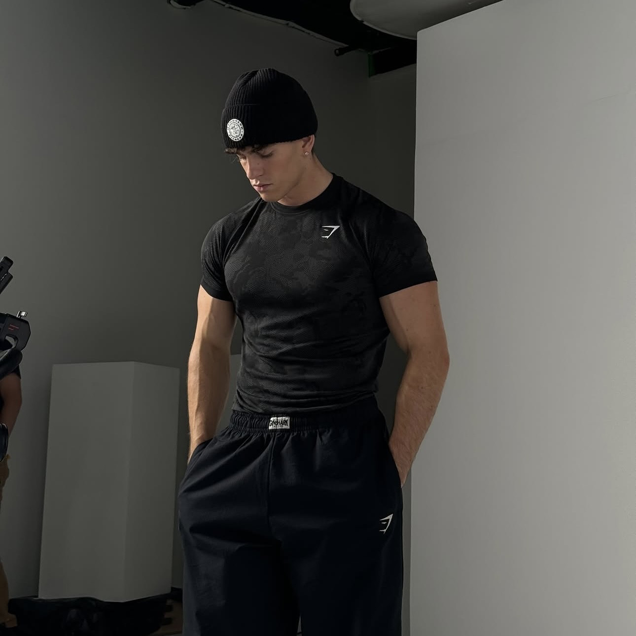 Gymshark Geo Seamless T-shirt：无缝黑科技+潮到炸街！健身穿搭必须拥有姓名！-压缩衣-淘宝好物网