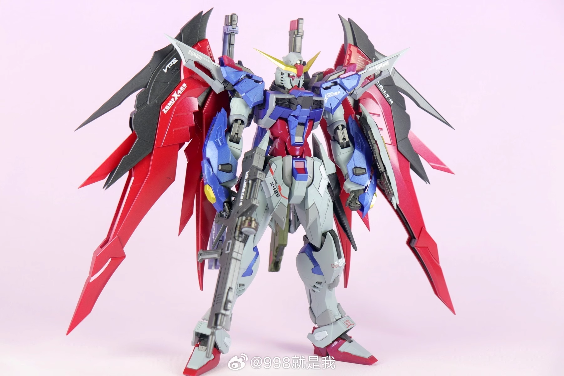 DABAN 8828 1/100 MG Destiny + WING OF LIGHT Model Kit