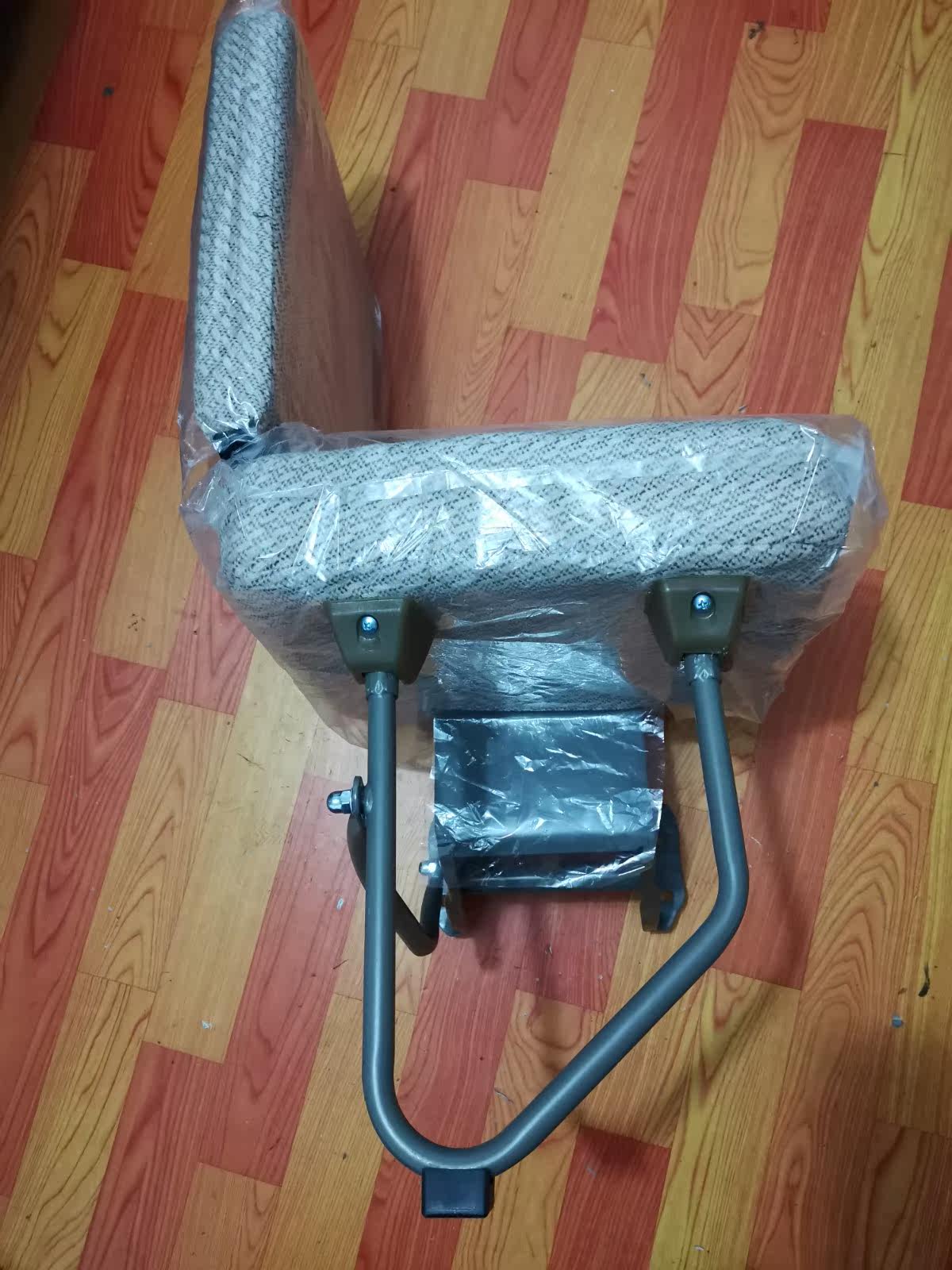 Kauster China-Pakistan side seat plus seat Jiang Suzuki Golden Dragon ...