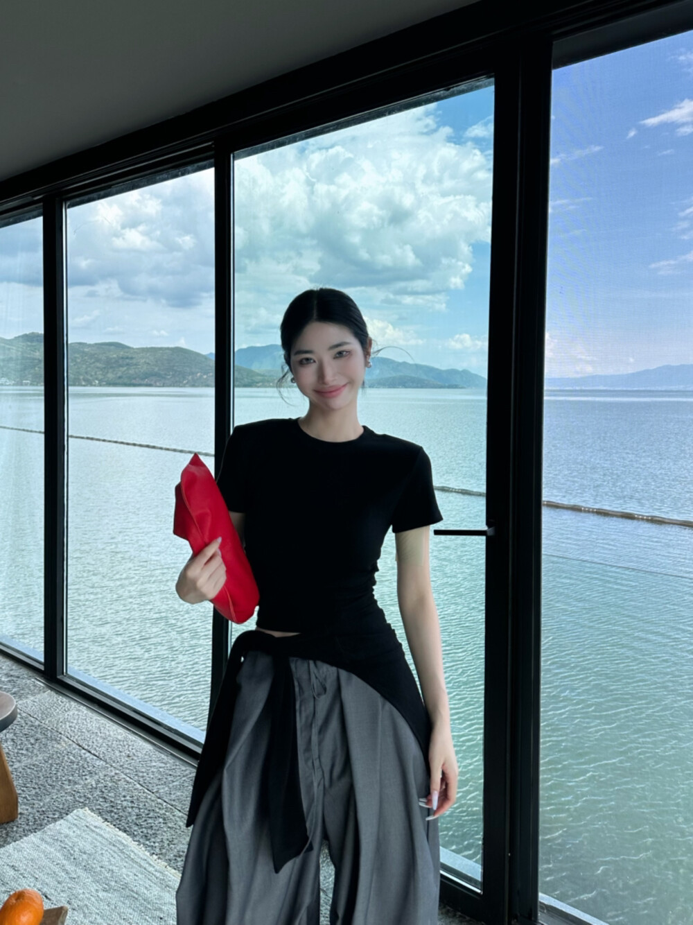 DAZUI大嘴2025秋季新款气质修身纯色短款短袖T恤女百搭披肩两件套
