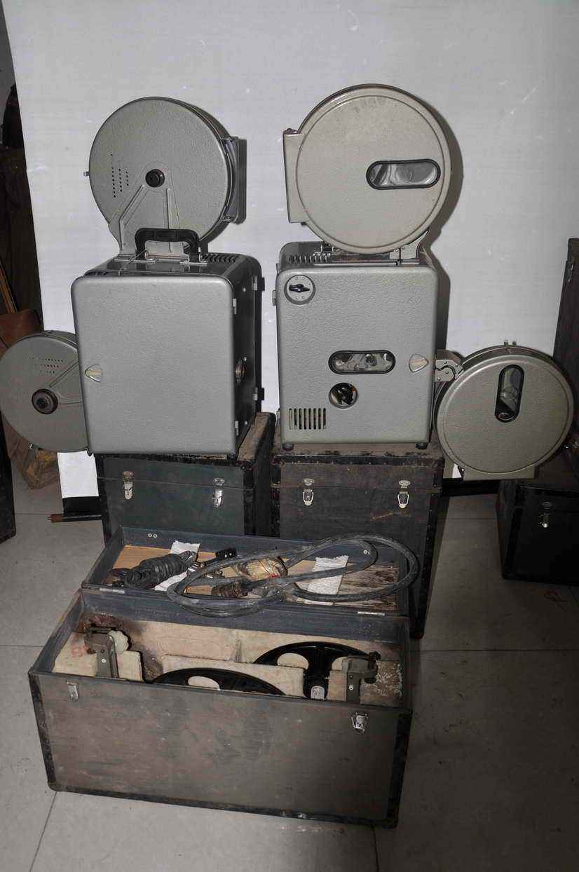 GAN Guang FL-35MM Film PROJECTOR PROJECTOR