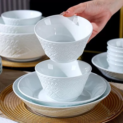 传旗新款青釉浮雕餐具套装