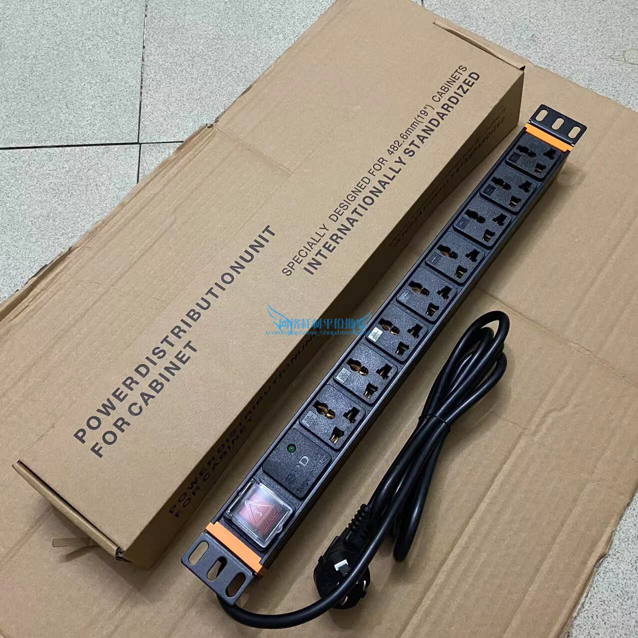 8-slot lightning-proof aluminum alloy pdu cabinet socket protects the ...